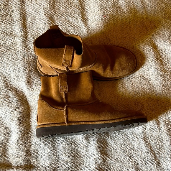 UGG | Shoes | Ugg Unlined Short Boot | Poshmark
